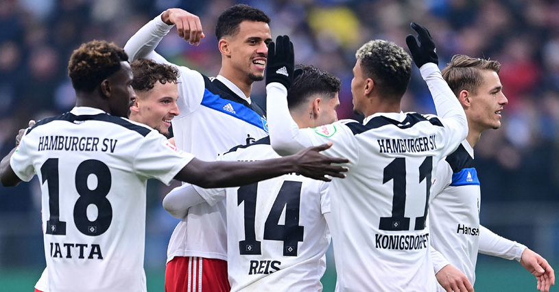 [Translate to English:] 4:2 - HSV siegt zum Rückrunden-Au | HSV.de